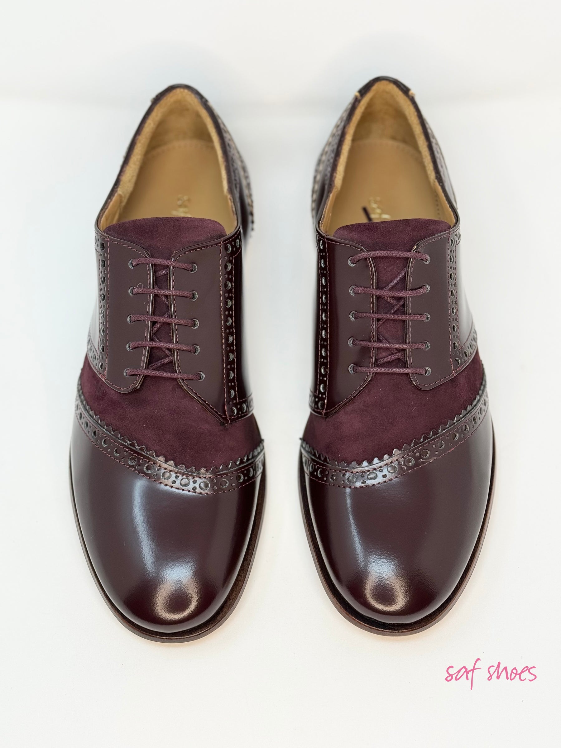Saf Shoes: classy, comfy, genderless dance shoes