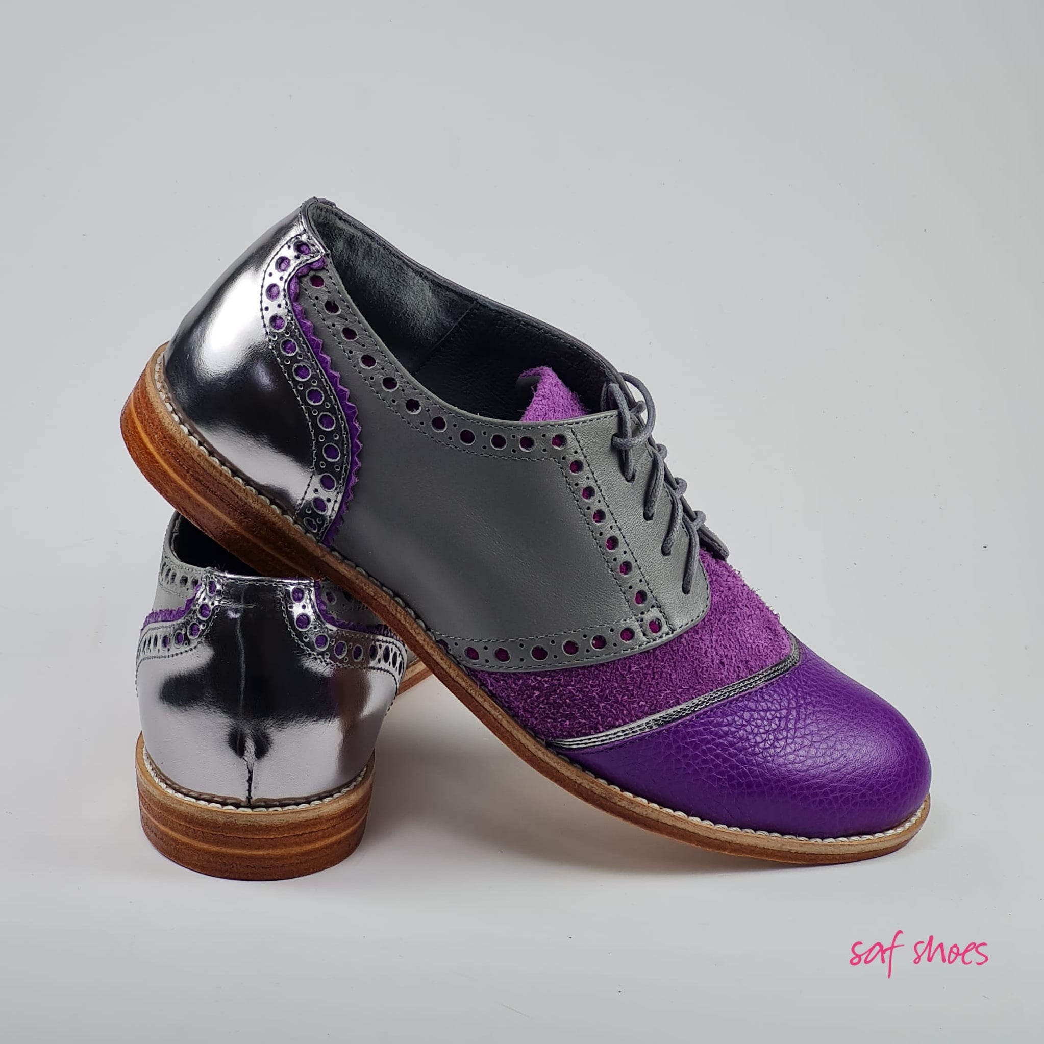 Saf Shoes: classy, comfy, genderless dance shoes
